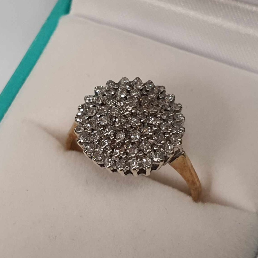 Vintage 9ct Gold & Cluster Diamond Ring - Size O - Own4Less